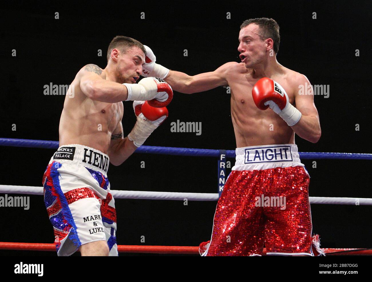 Henry Castle (Salisbury, blue/red shorts) defeats Kristian Laight ...