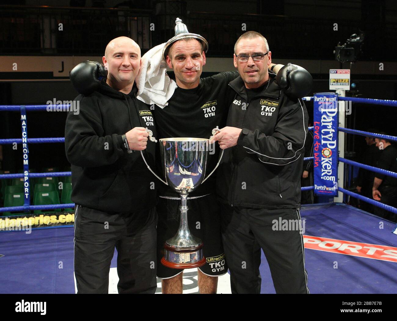 Boxing oldham hi-res stock photography and images - Alamy