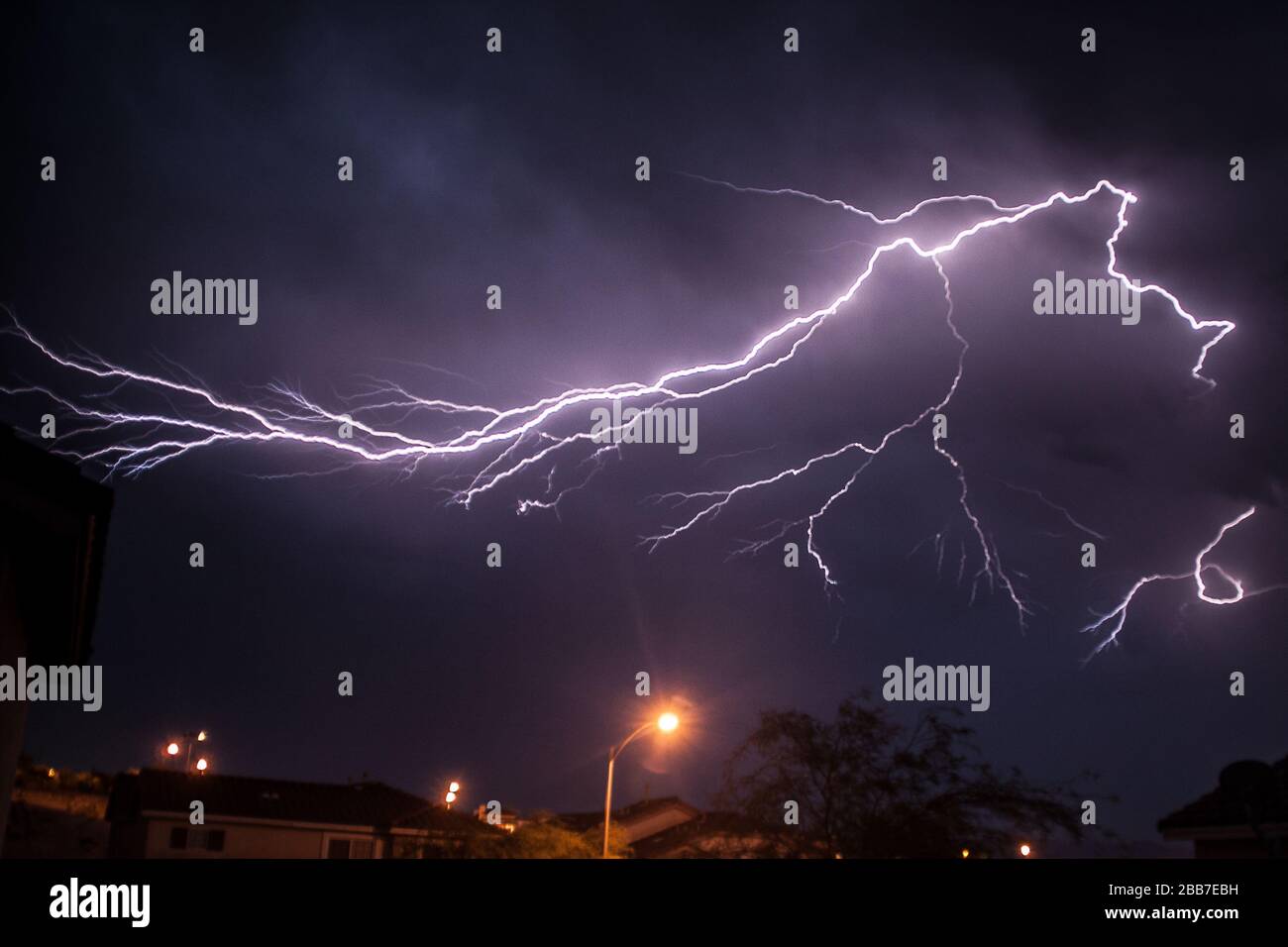 lightning bolt, summer thunderstorm, severe weather, desert ...