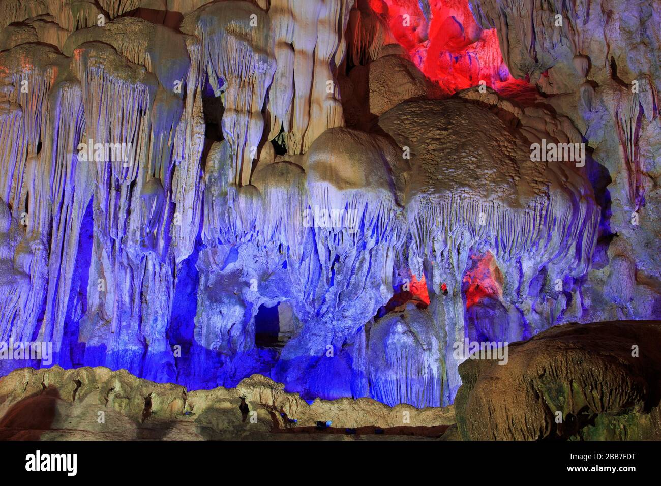 Dau Go Cave,Halong Bay,Vietnam,Asia Stock Photo - Alamy