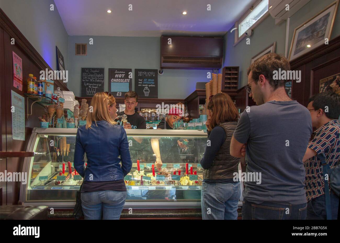 Danieli shop hi-res stock photography and images - Alamy