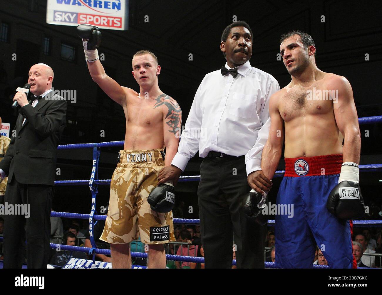 Vinny Mitchell (Dagenham, camouflage shorts) defeats Youssef Al Hamidi (Dewsbury, blue/red ...