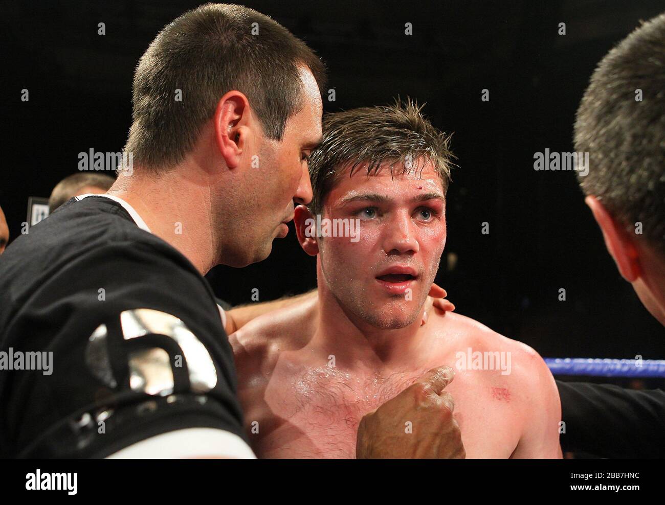 Matthew Thirlwall (Bermondsey, black shorts) defeats George Hillyard ...