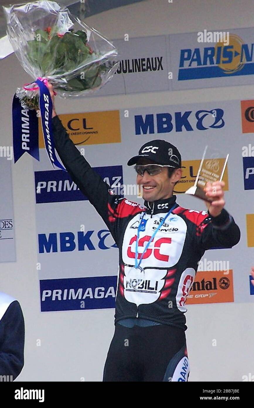 Bobby Julich of Team CSC during the Paris - Nice 2006, Prologue cycling ...