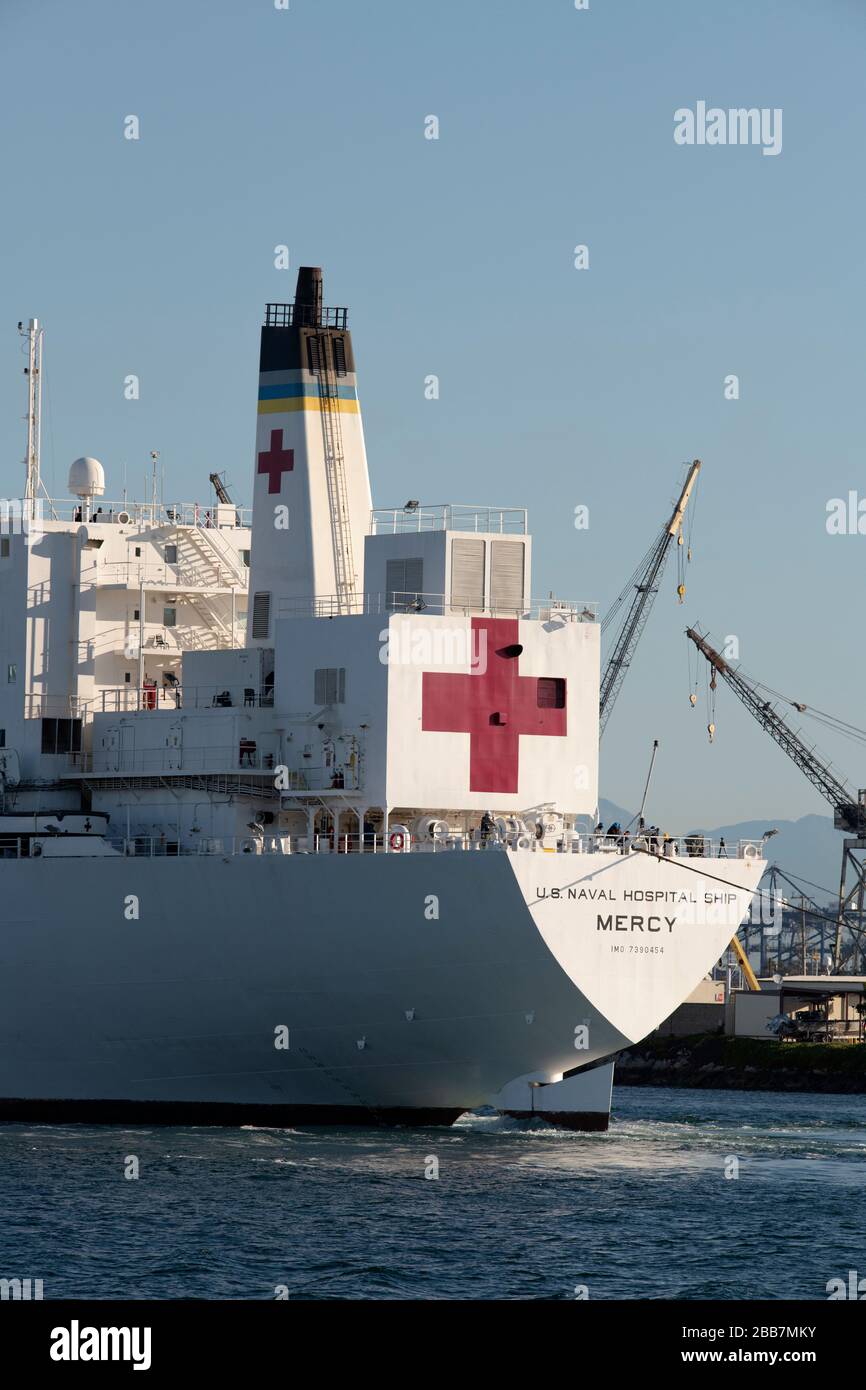 2020:March 27 SAN PEDRO, CALIFORNIA USA: U.S Navy’s hospital ship USNS ...