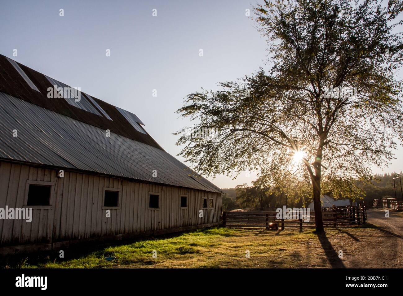 Monitor barn hi-res stock photography and images - Alamy