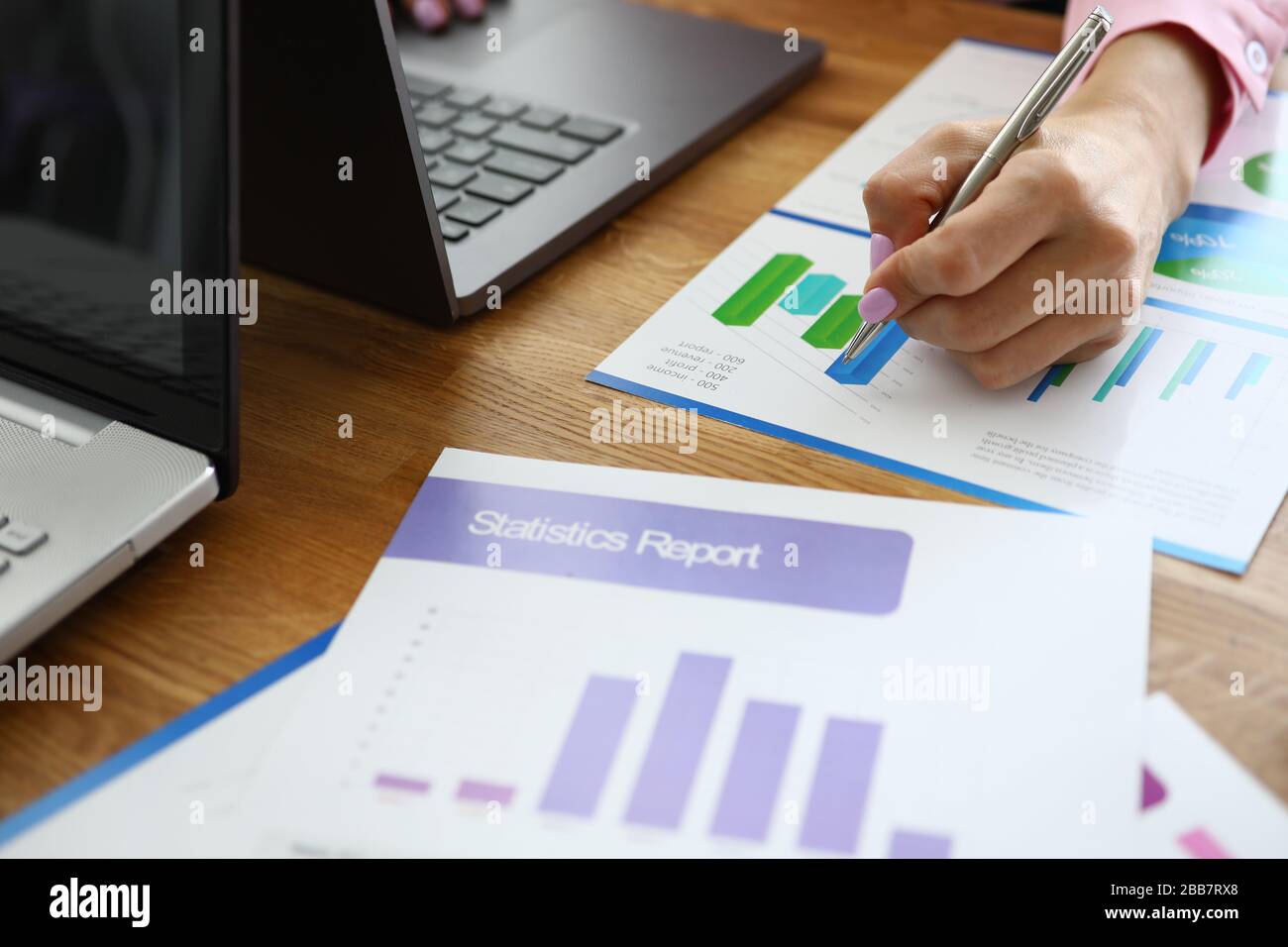 Desk reports laptop hi-res stock photography and images - Alamy