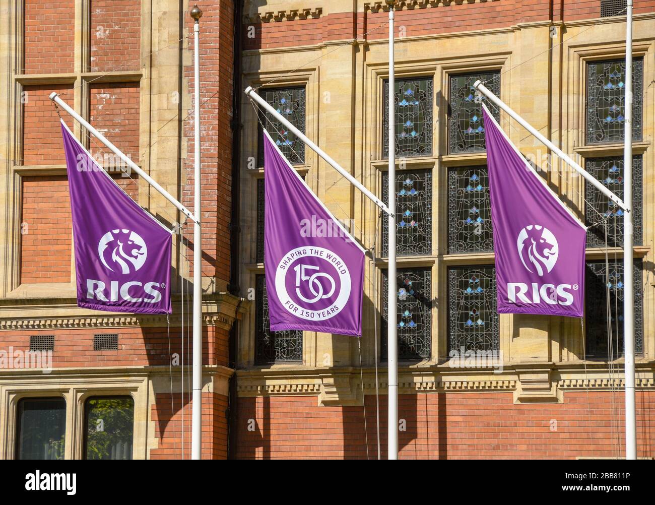 Rics logo hi-res stock photography and images - Alamy