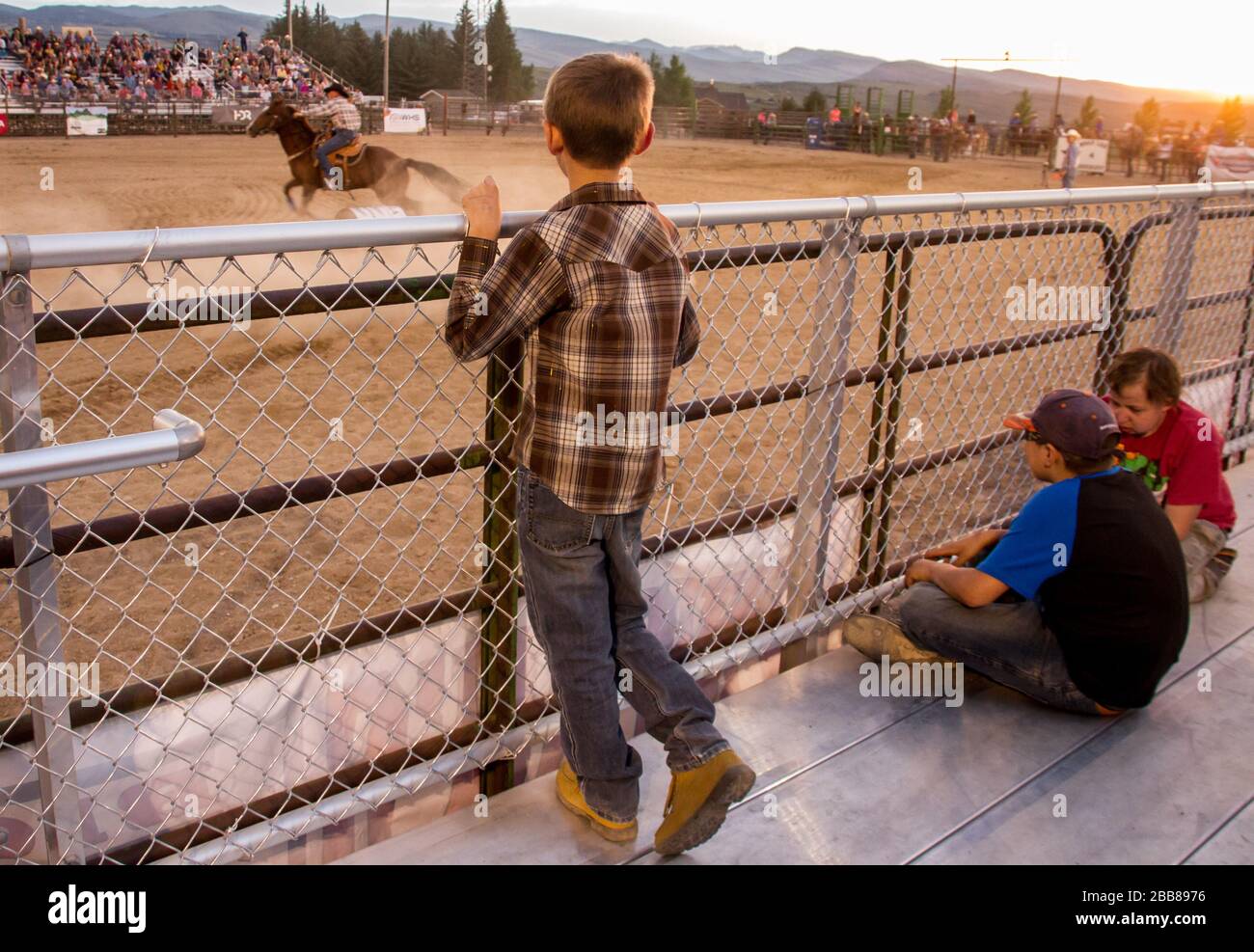 Barrel racing kids hi-res stock photography and images - Alamy