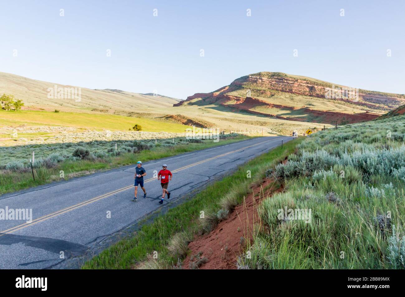 Marathon racers hi-res stock photography and images - Alamy