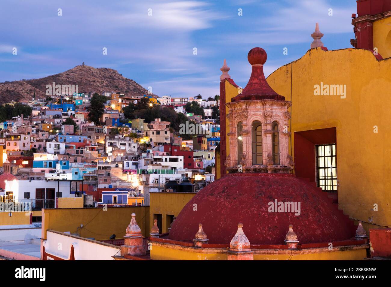 Mexico, Guanajuato,The Basïlica de Nuestra Seńora de Guanjuato, the ...