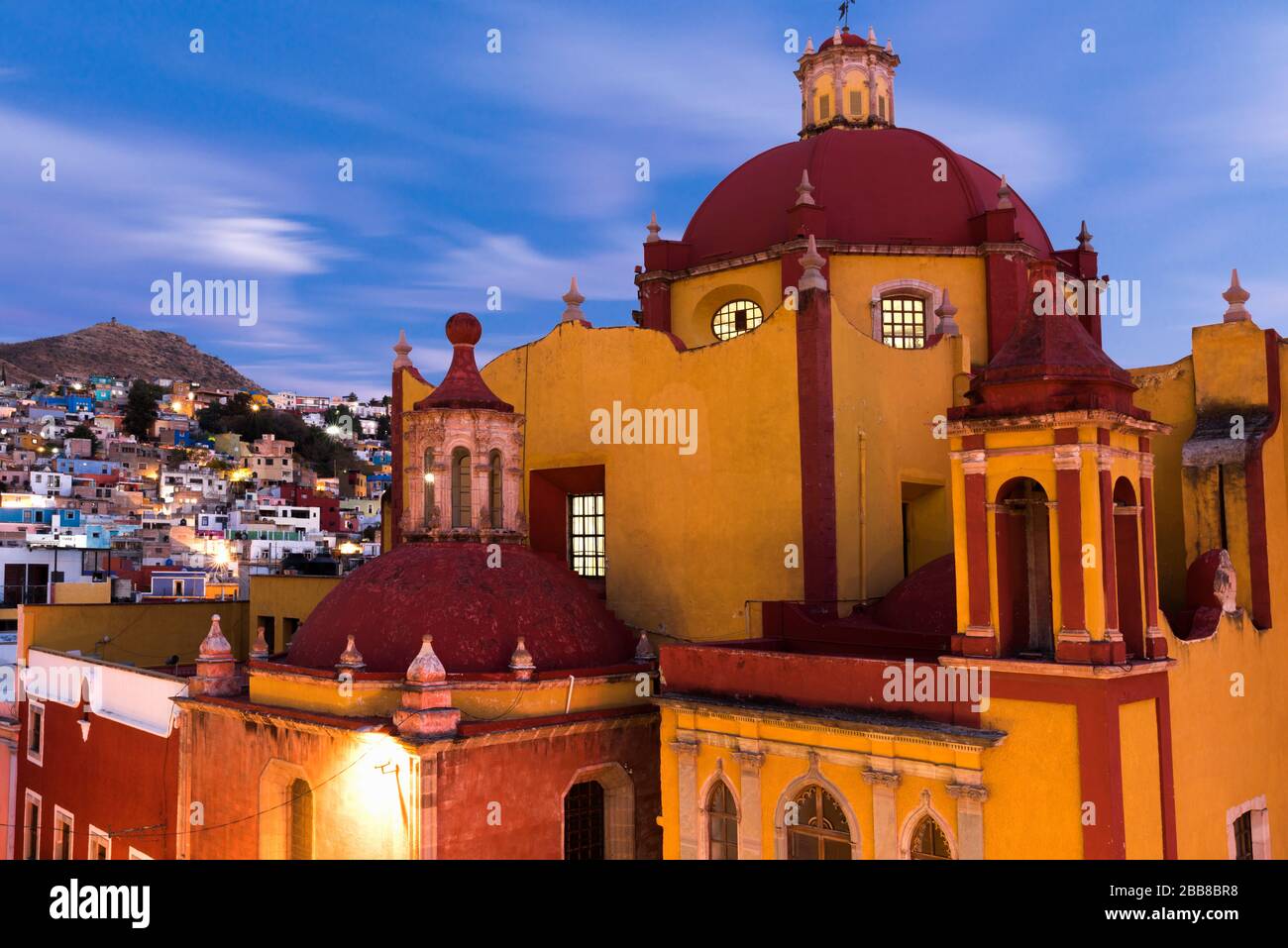 Mexico, Guanajuato,The Basïlica de Nuestra Seńora de Guanjuato, the ...