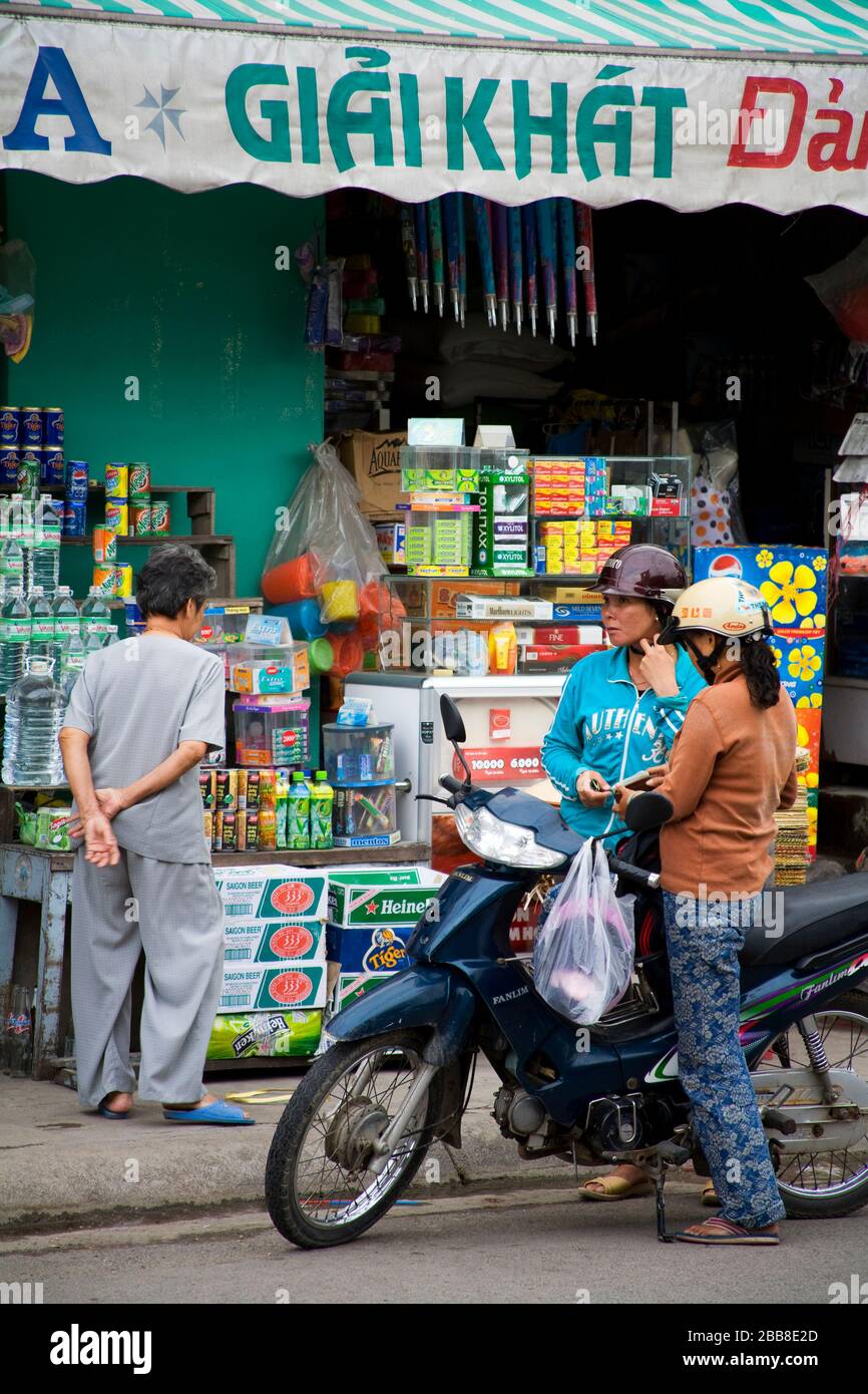 Cau da port hi-res stock photography and images - Alamy