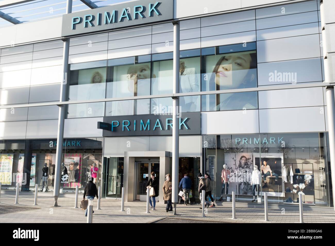 Primark store hi-res stock photography and images - Alamy
