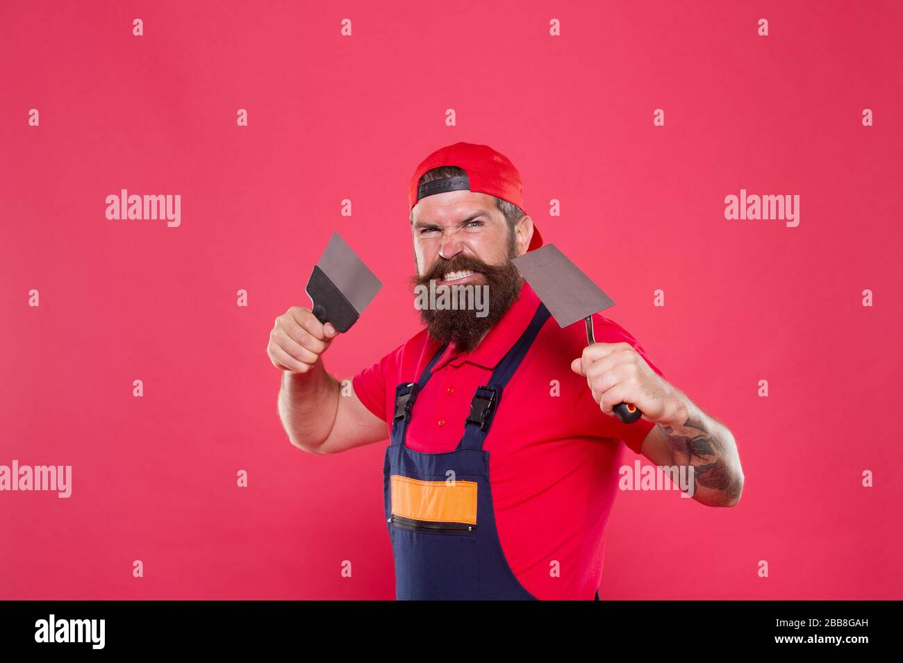 Professional plasterer. Skillful plasterer. Successful renovation ...