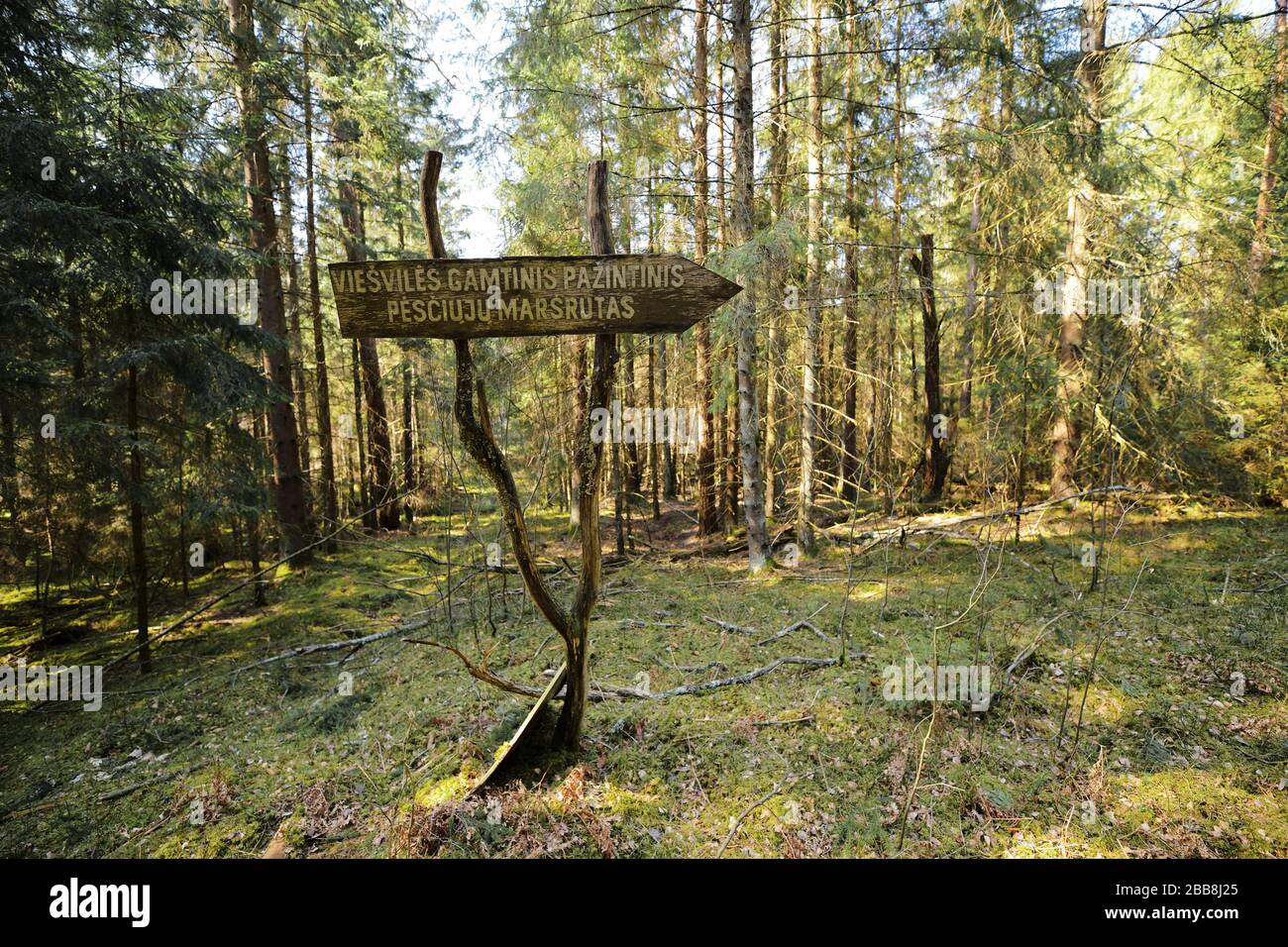 Viesvile pathway hi-res stock photography and images - Alamy
