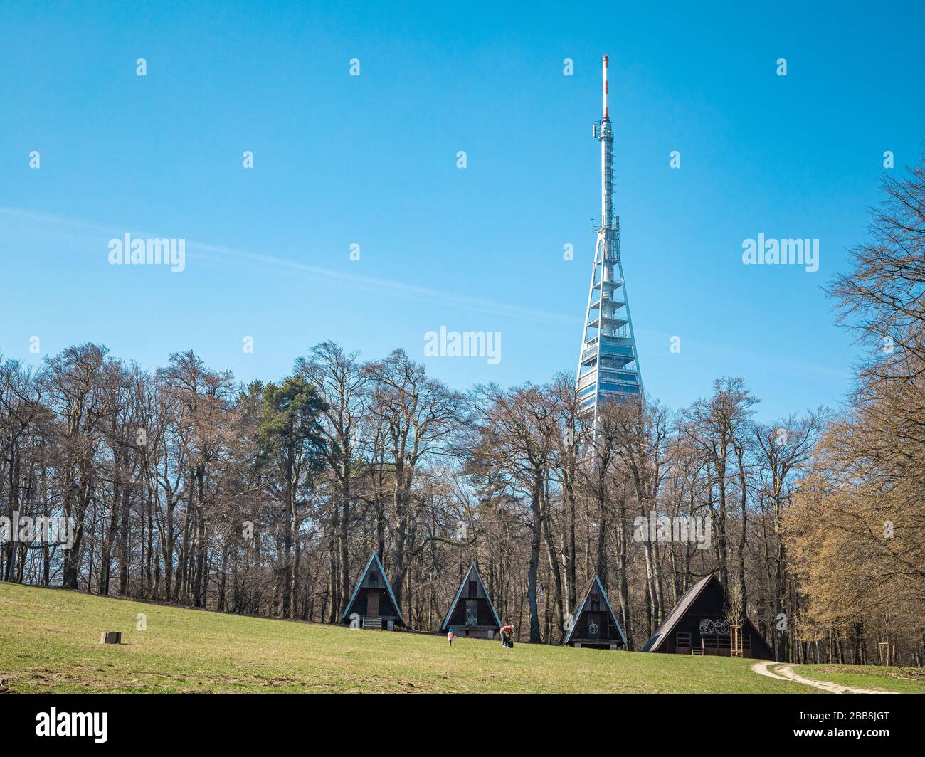 Tv transmission tower hi-res stock photography and images - Alamy