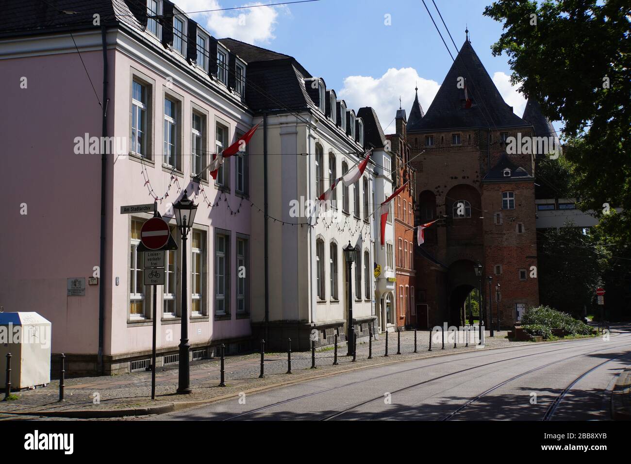 Obertor in der historischen Altstadt, Neuss, Nordrhein-Westfalen ...