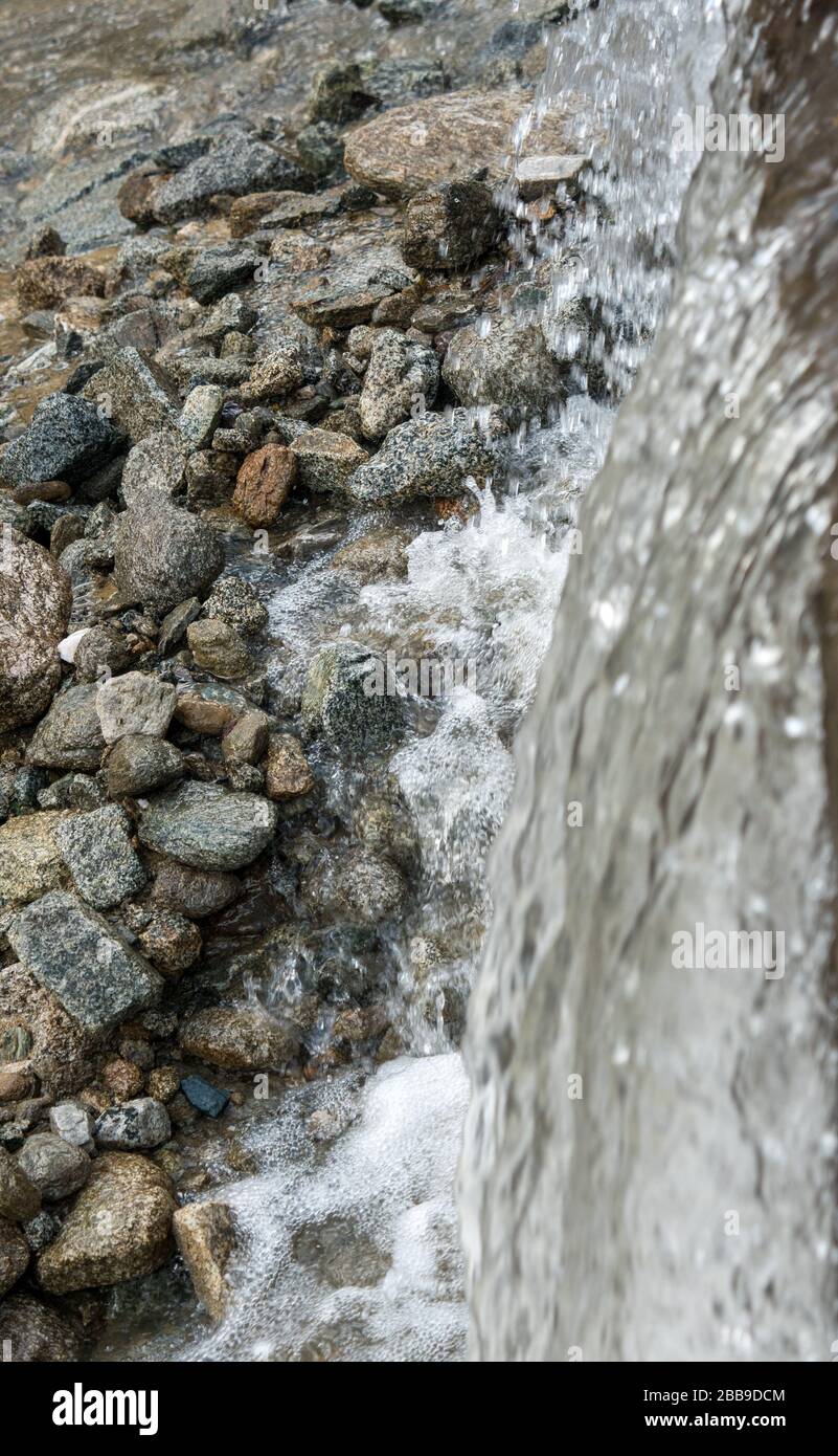 Different sized rocks hi-res stock photography and images - Alamy