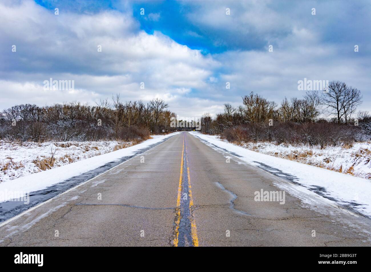 Suburban nature preserve hi-res stock photography and images - Alamy