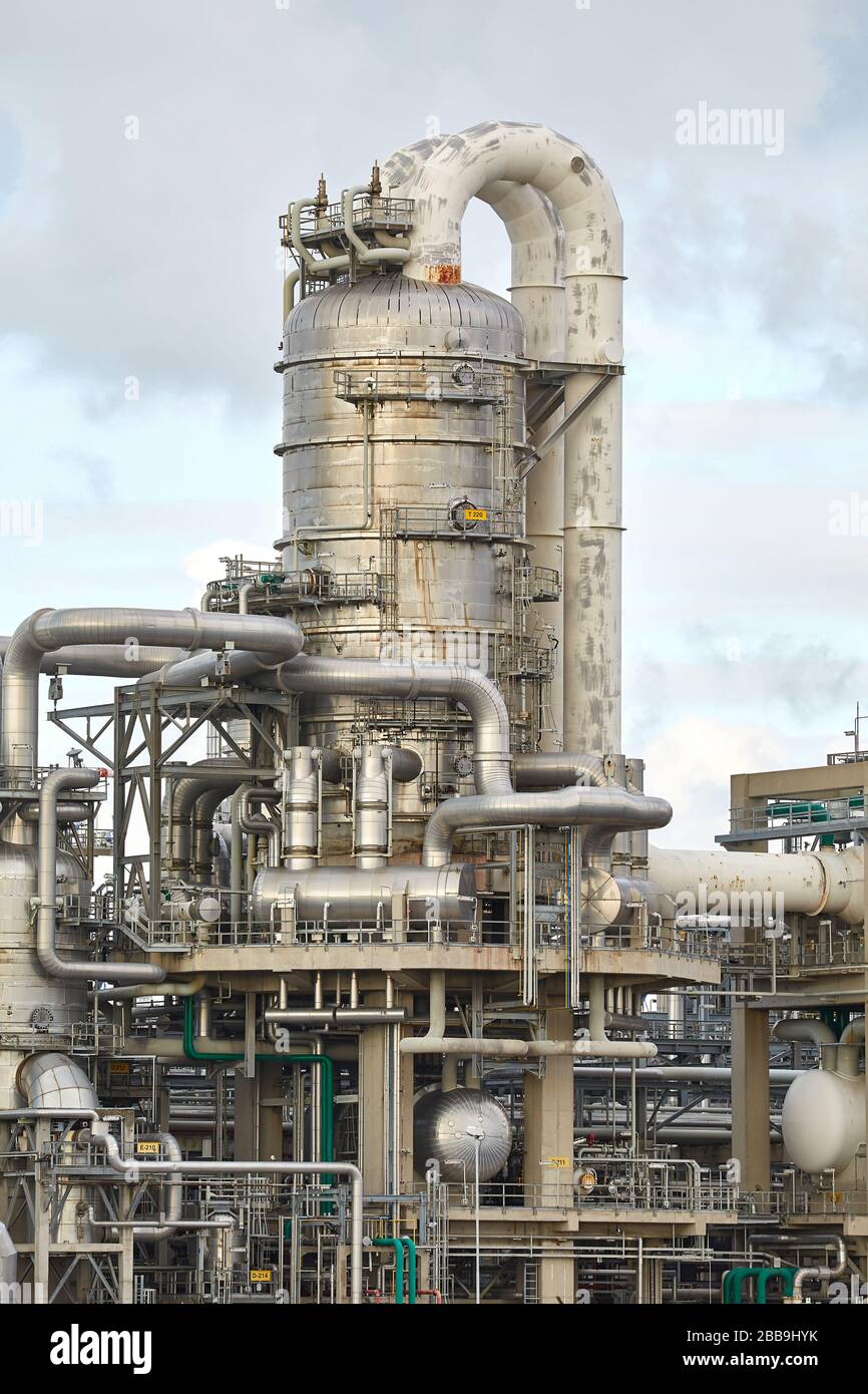 Chemical plant pipes Stock Photo - Alamy