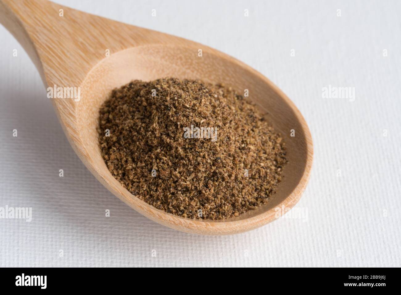 Garam masala on spoon hi-res stock photography and images - Alamy