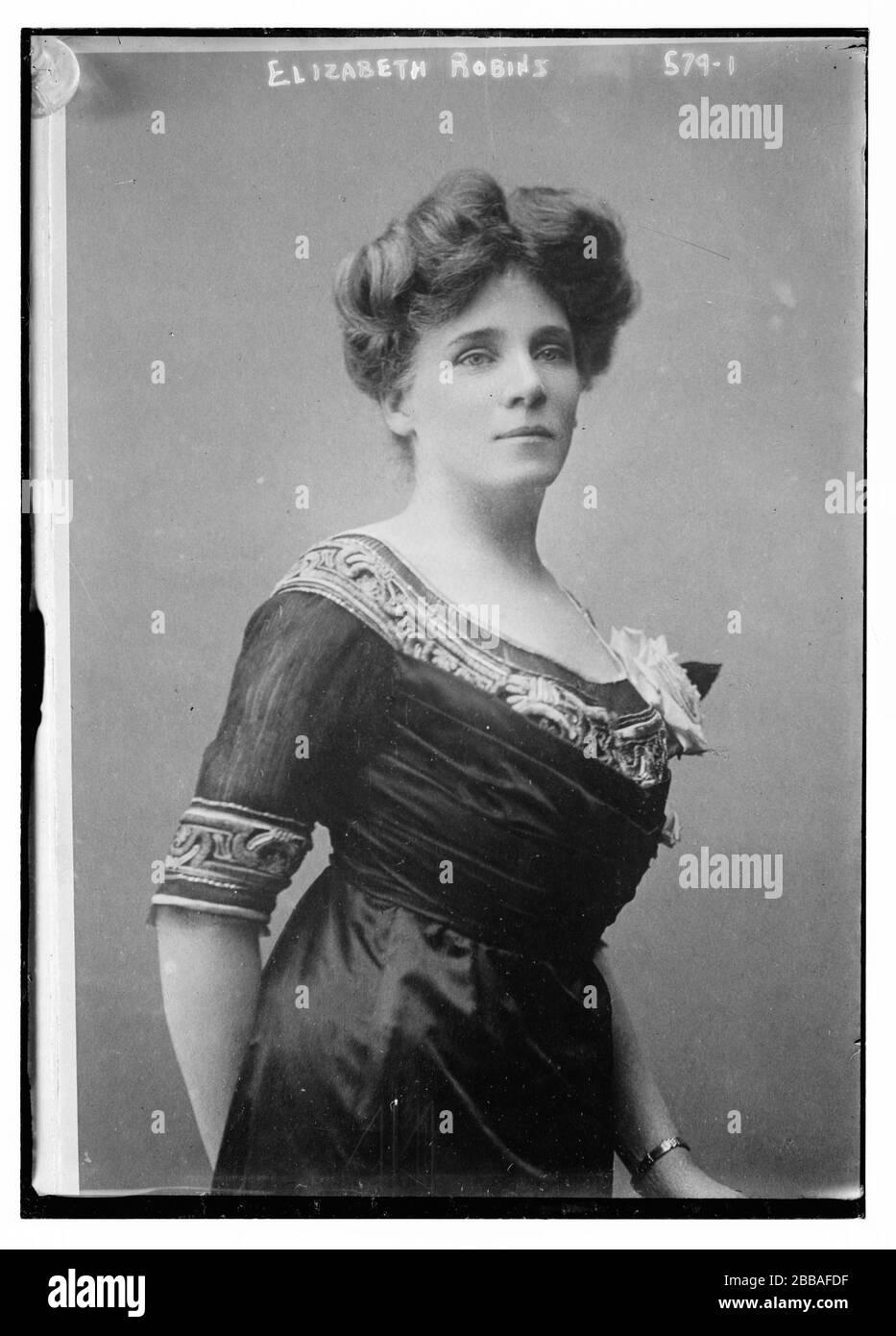 Elizabeth Robins High Resolution Stock Photography and Images - Alamy