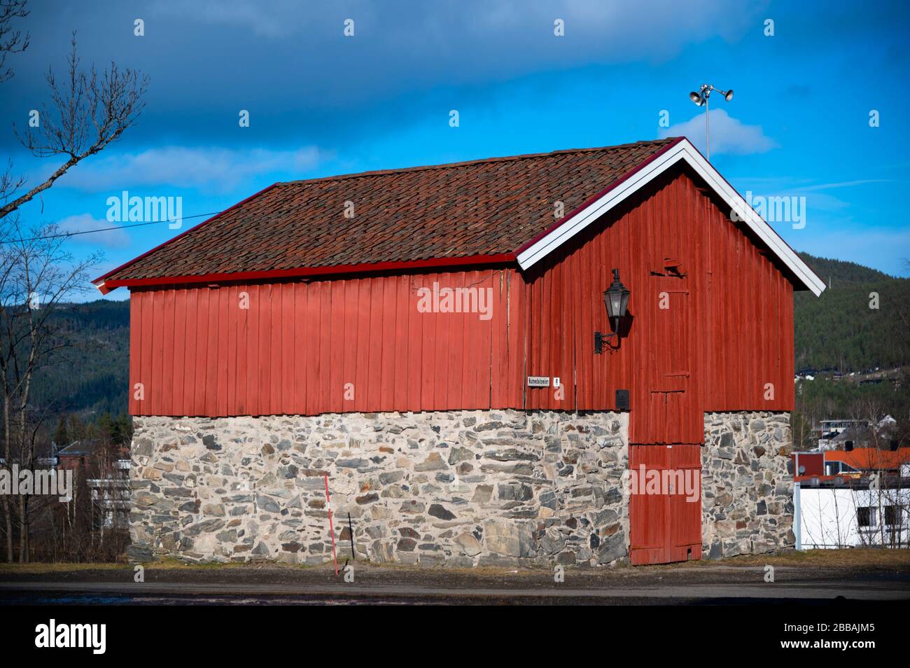 Traditional Norwegian Barn Stock Photo - Alamy