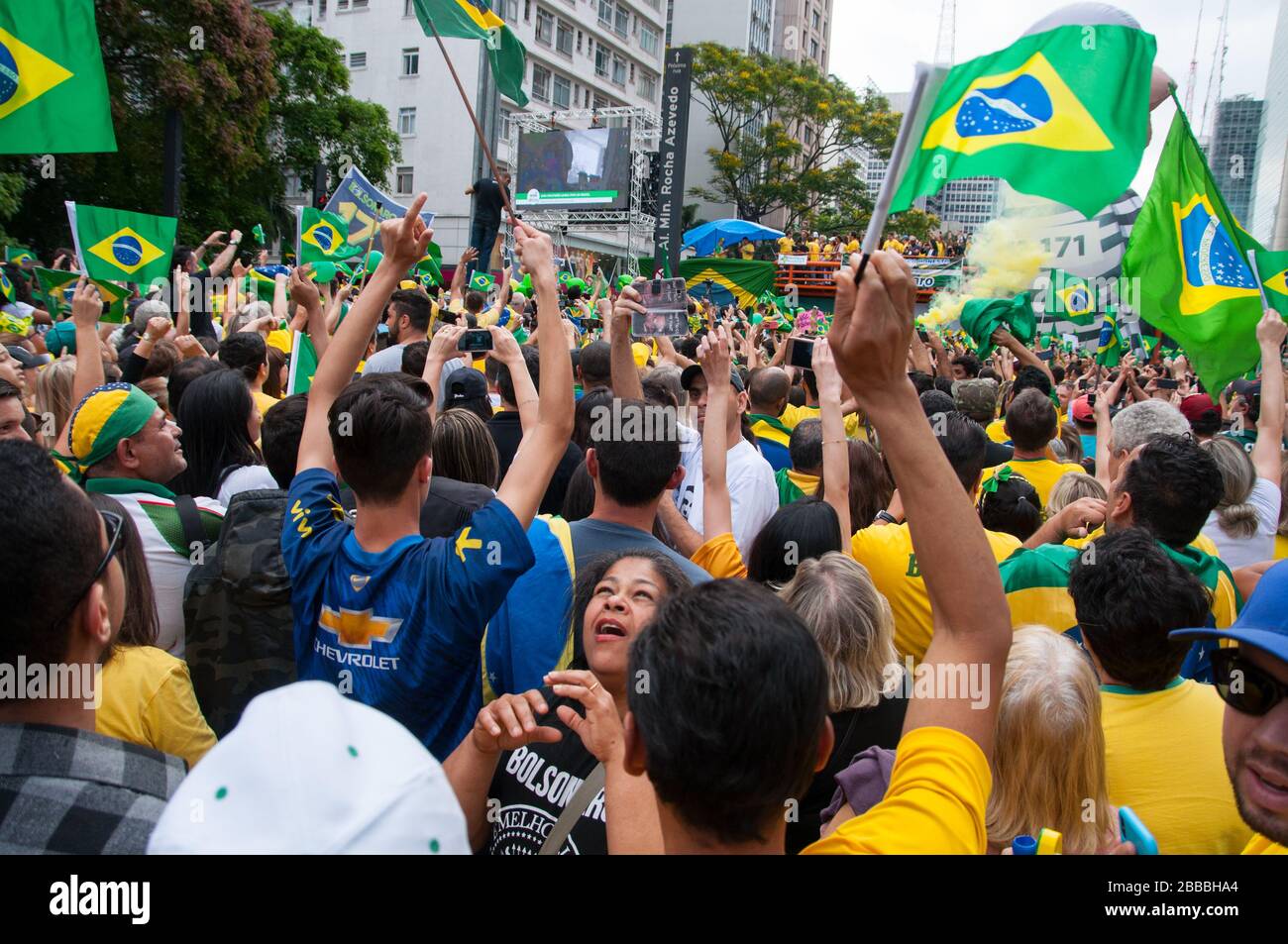 Middle finger demonstration hi-res stock photography and images - Alamy