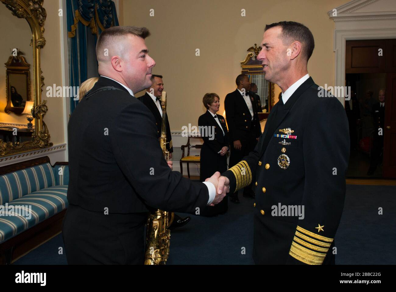 Naval chief petty officer matthew hi-res stock photography and images ...