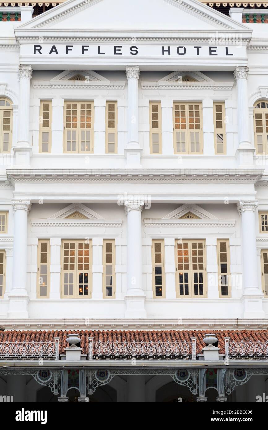 Raffles hotel singapore historic hi-res stock photography and images ...