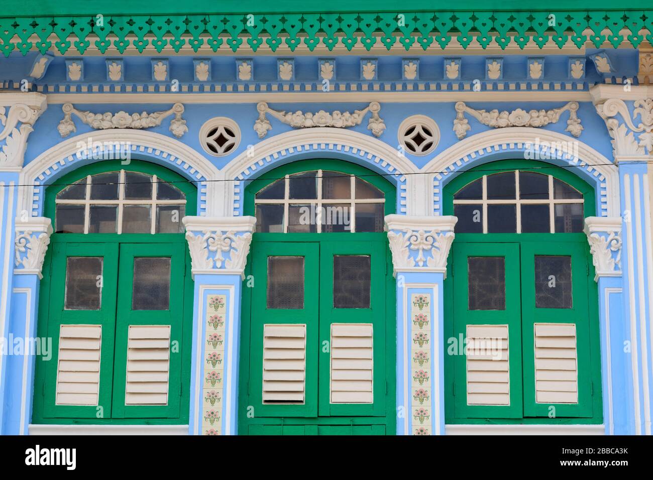 Colonial architecture on Deskar Road,Little India District,Singapore ...