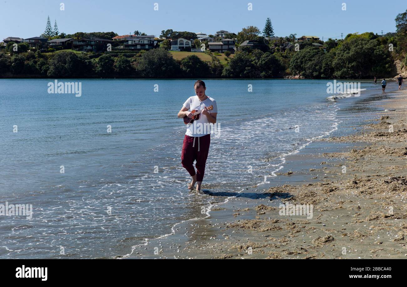 COVID-19 Level 4 lock down in New Zealand. Manly beach north of ...
