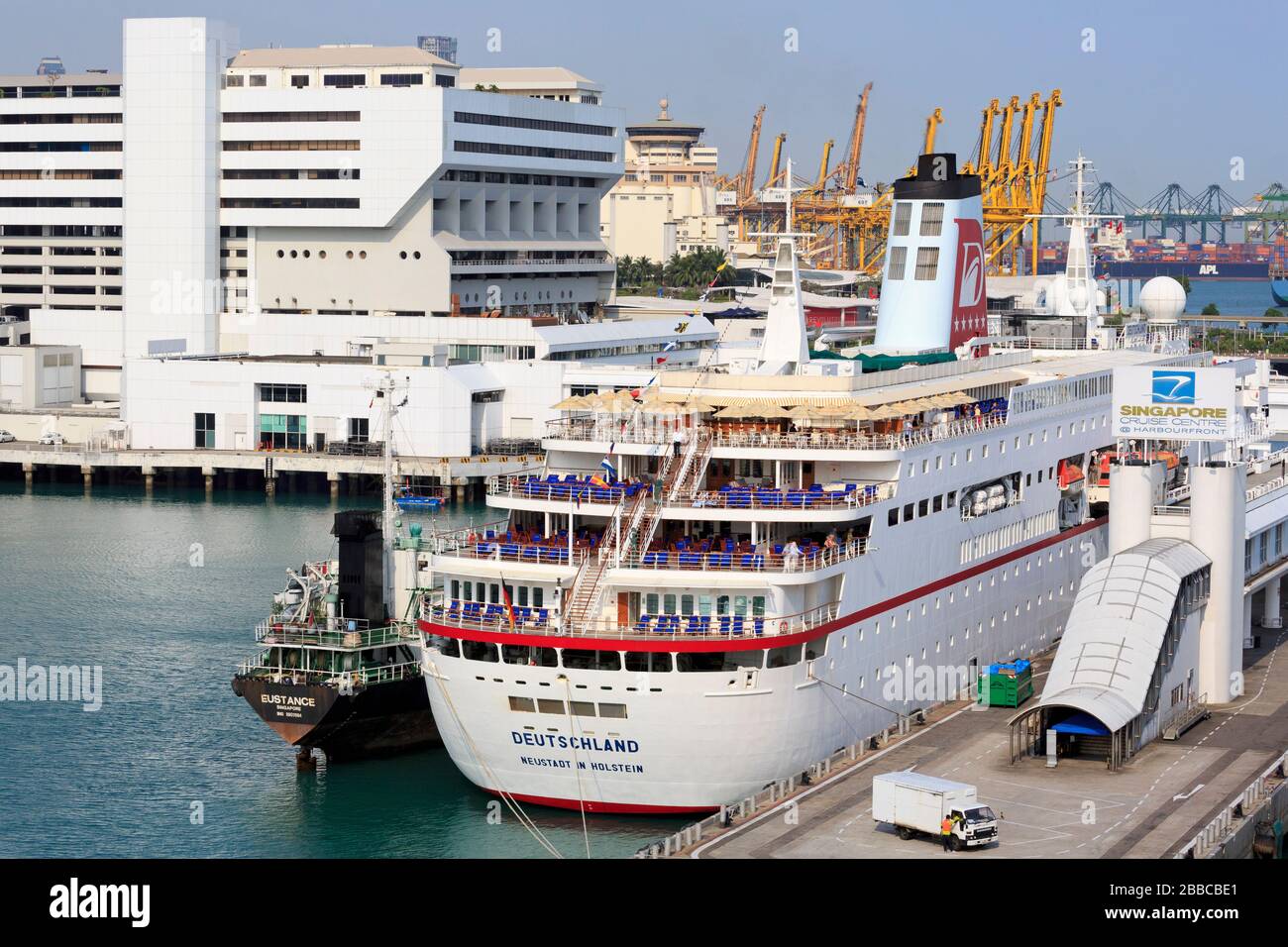 HarbourFront Cruise Terminal,Singapore,Asia Stock Photo - Alamy