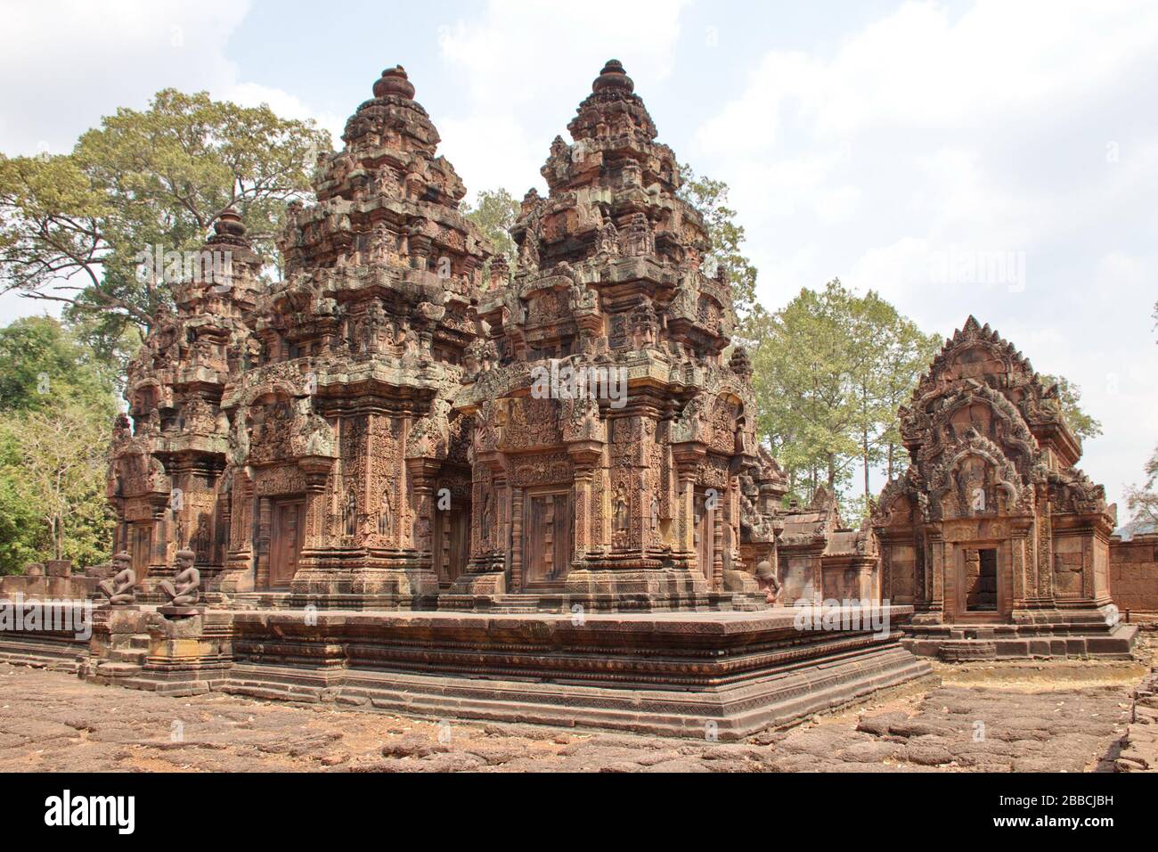 Closeup shot famous wat hi-res stock photography and images - Alamy