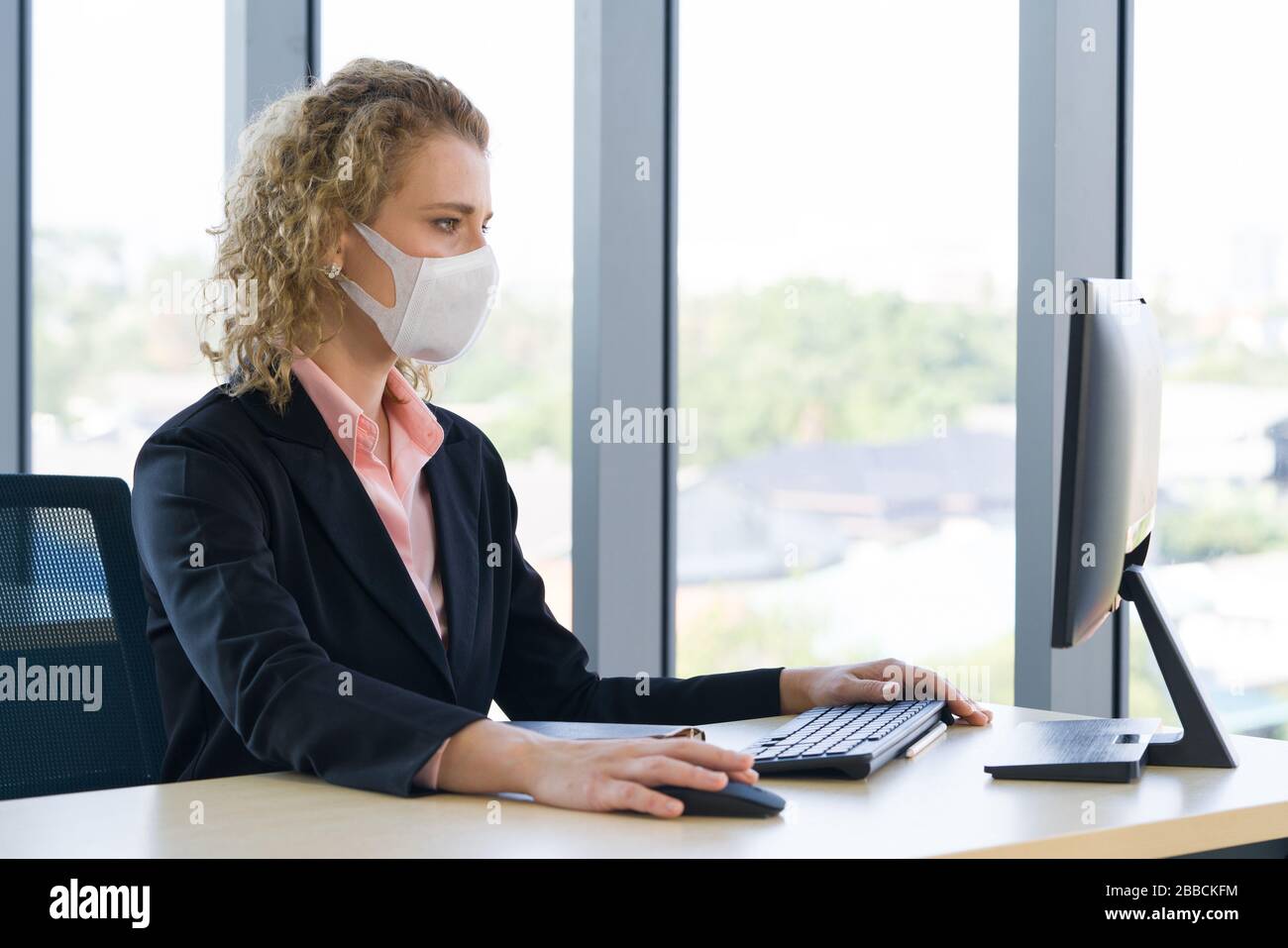 Office mask hi-res stock photography and images - Alamy
