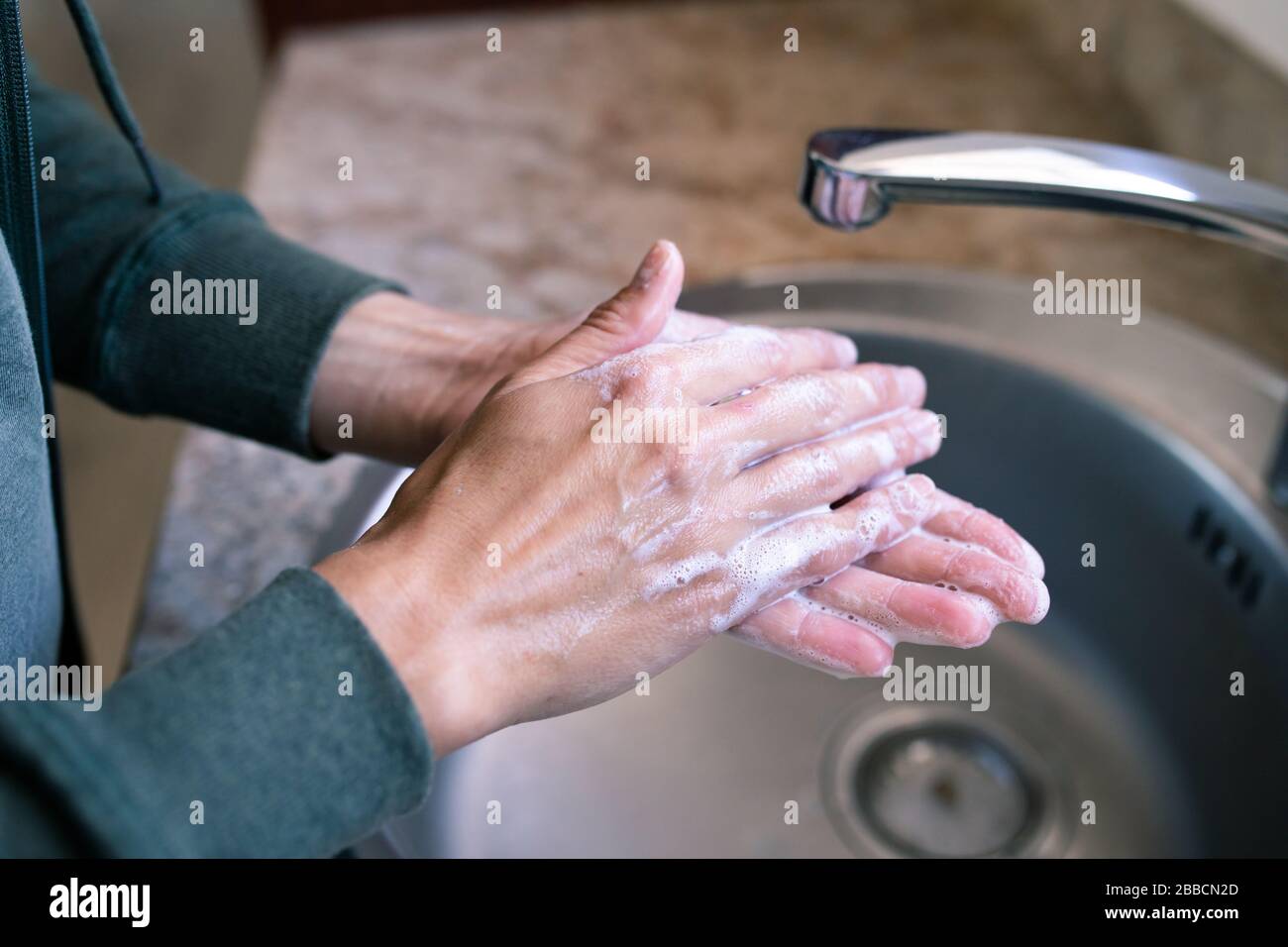 Self washing hi-res stock photography and images - Alamy