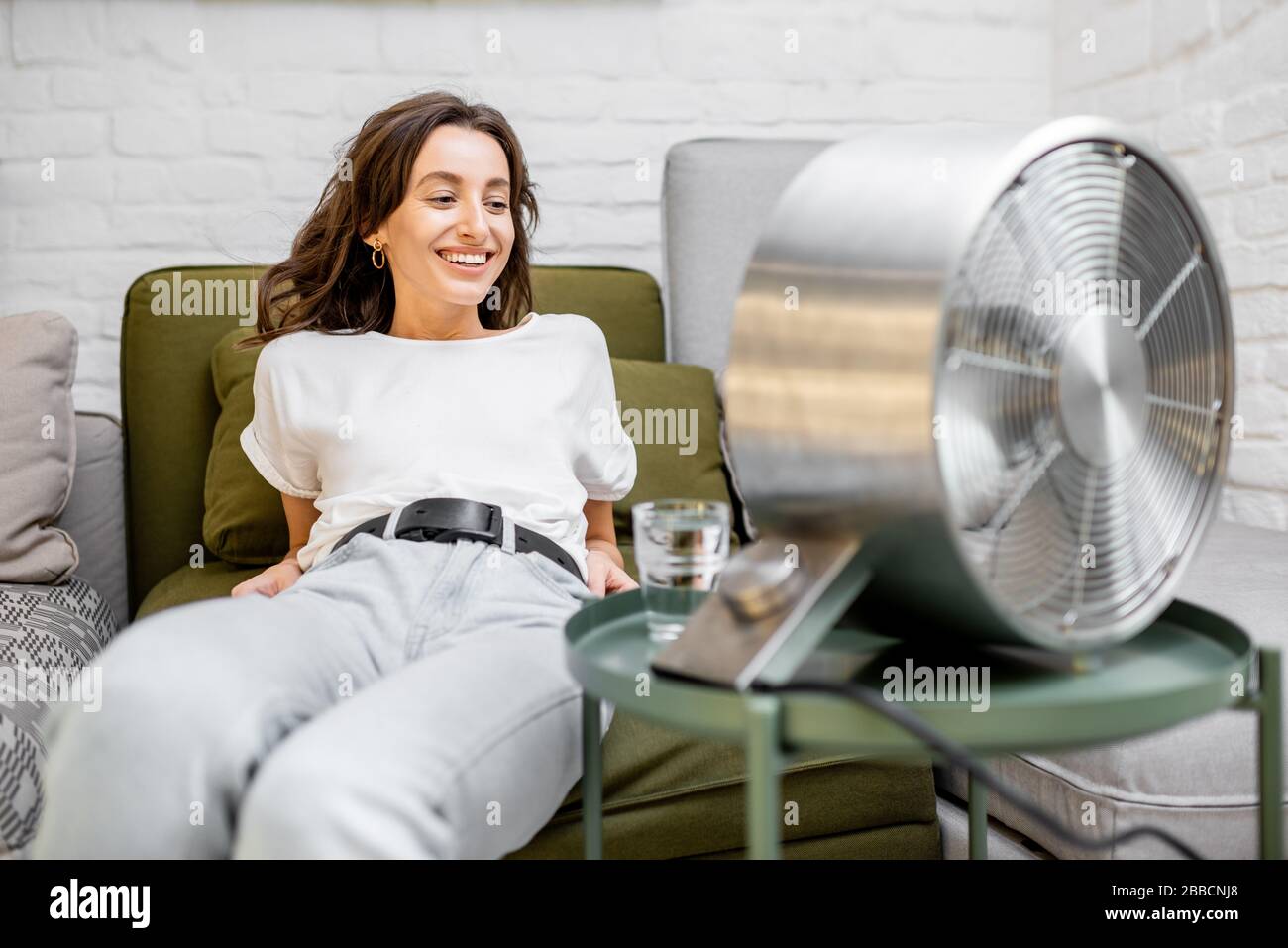 Feeling hot hi-res stock photography and images - Alamy