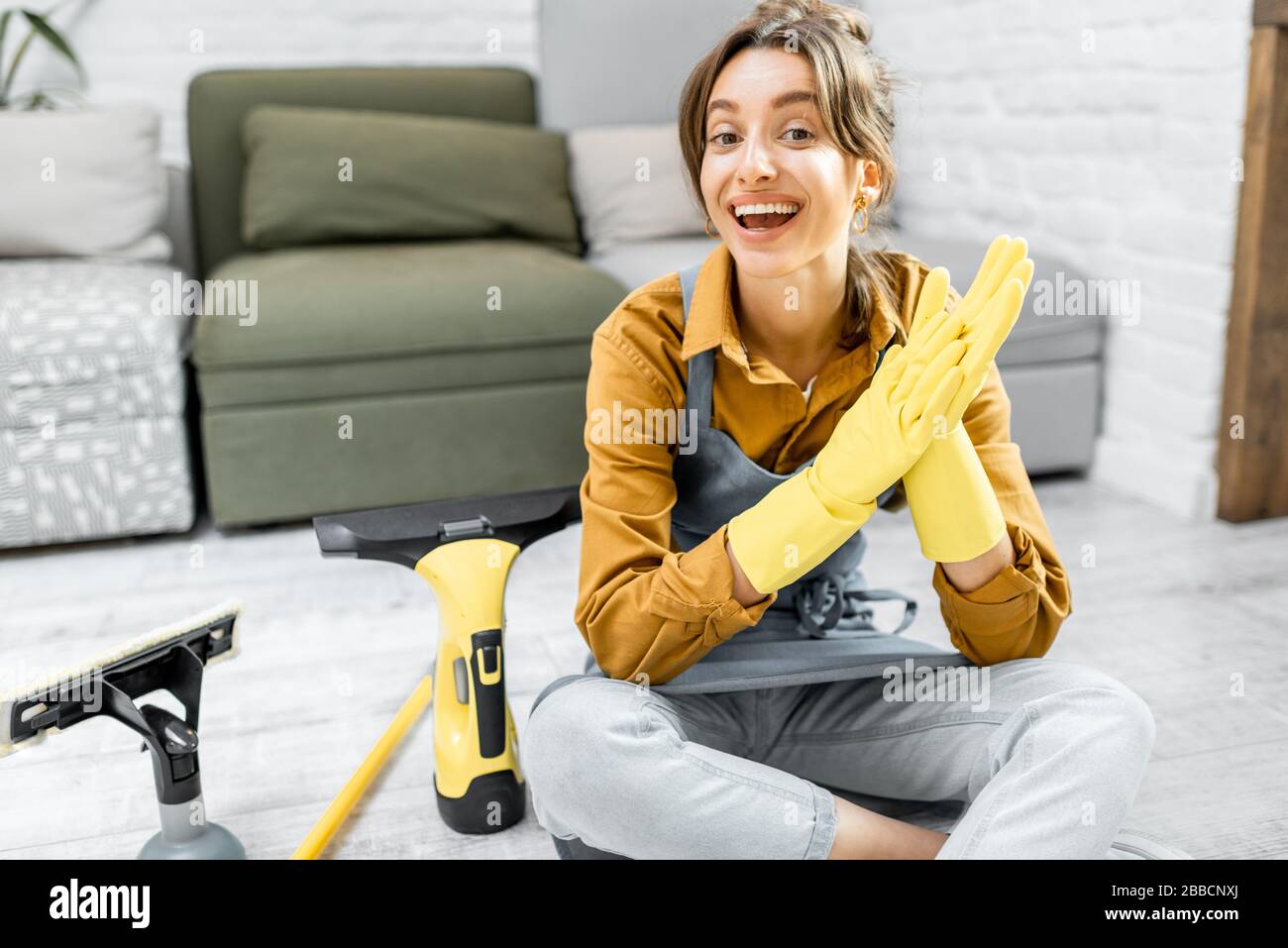 Easy cleaner hi-res stock photography and images - Alamy