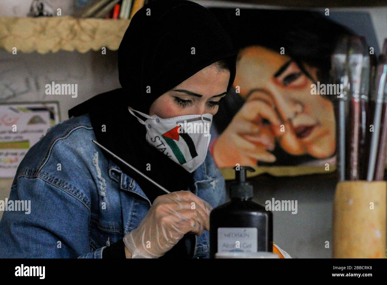 March 30, 2020: Gaza, Palestine. 30 March 2020. Palestinian artists ...