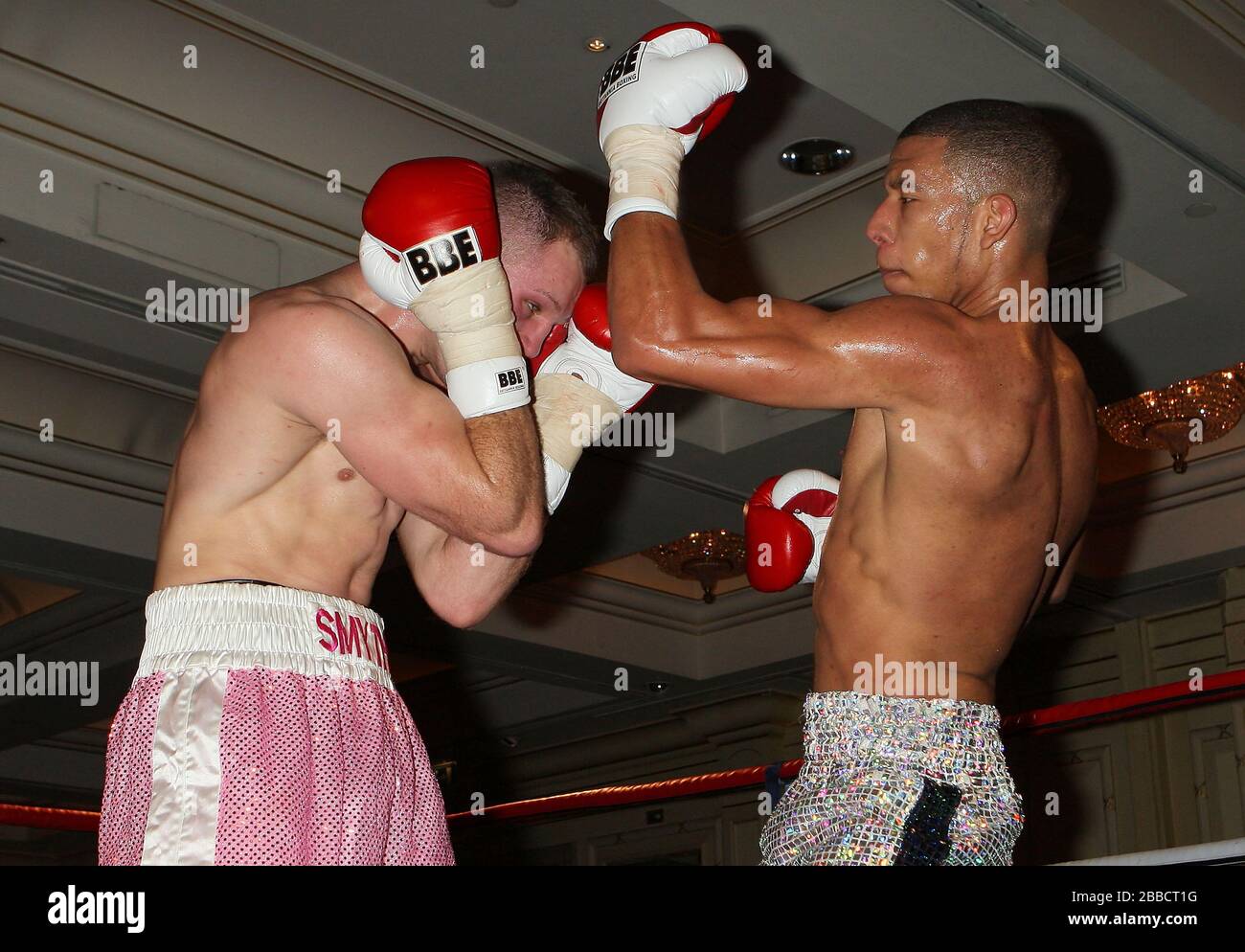 Lee Duncan (silver shorts) defeats Joe Smyth in a Light-Heavyweight ...