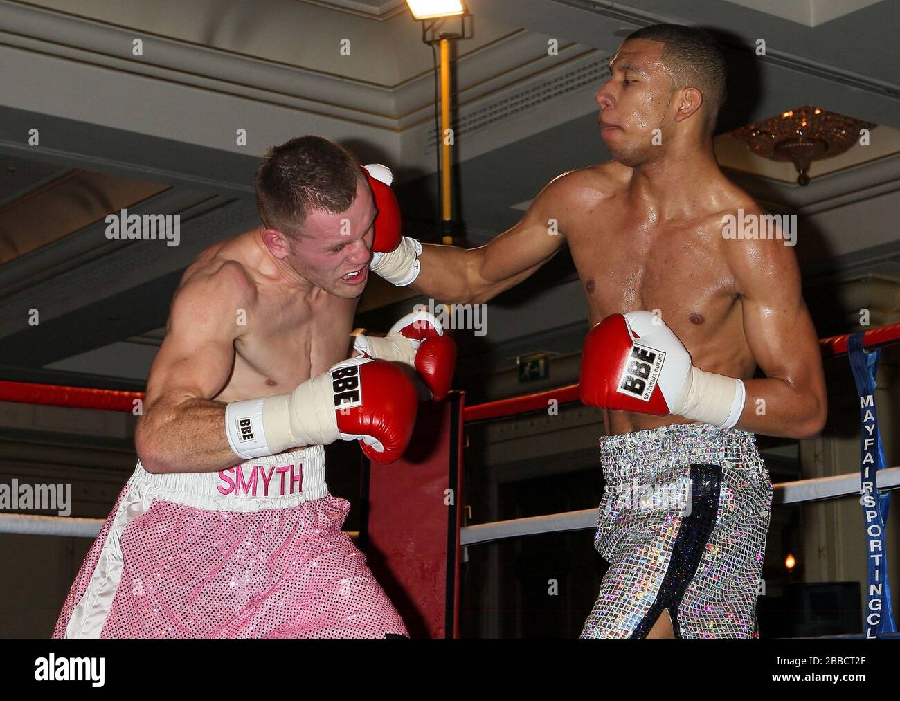 Lee Duncan (silver shorts) defeats Joe Smyth in a Light-Heavyweight ...