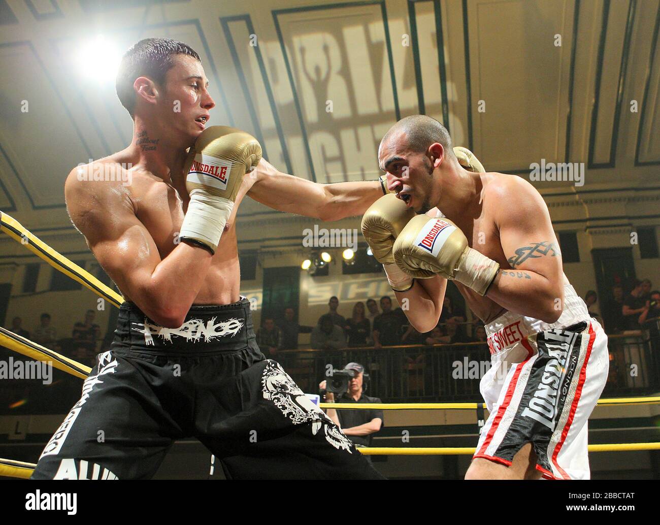 Prince Arron (black shorts) defeats Bradley Pryce in the Semi-Final of ...