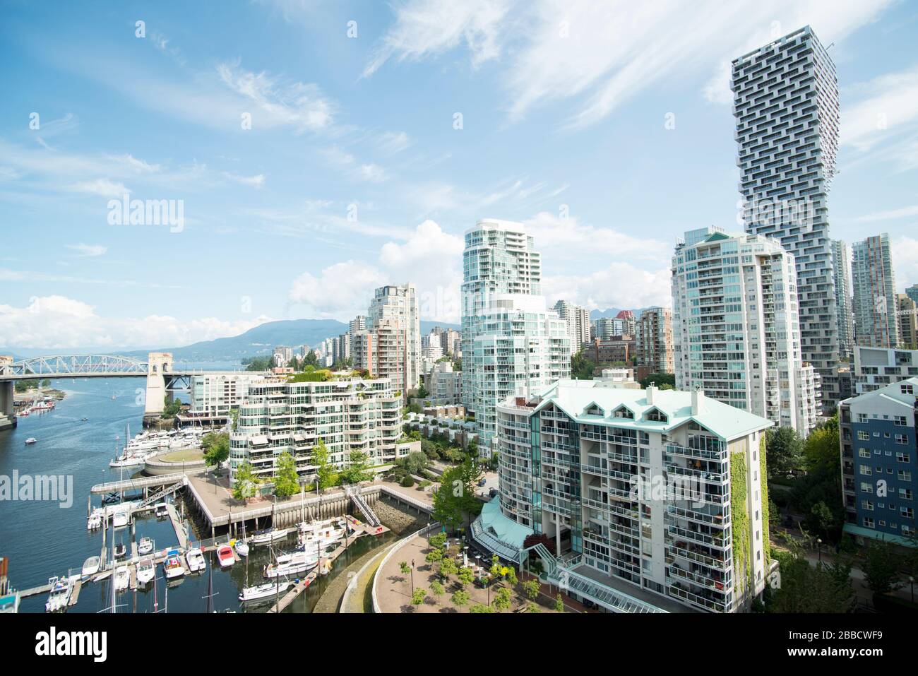 The yaletown neighbourhood and false creek in vancouver hi-res stock ...