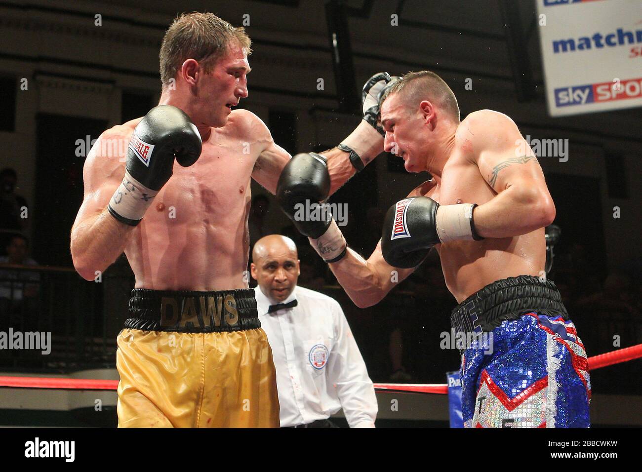 Lenny Daws (gold shorts) defeats Steve Williams in a Light-Welterweight ...