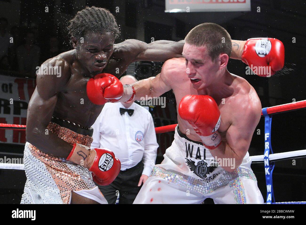 Rival brothers hi-res stock photography and images - Alamy