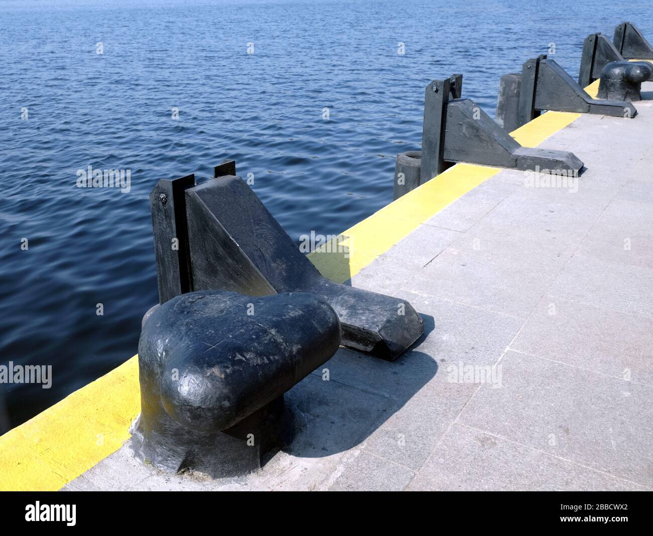 Bollards At The River Quay High Resolution Stock Photography and Images ...