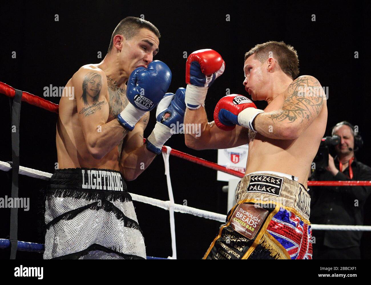 Pat McAleese (gold/black shorts) draws with Lee Noble in a Light ...