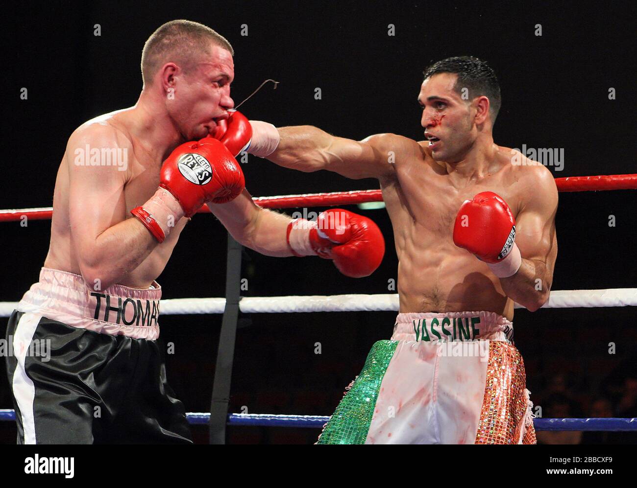 Yassine El Maachi (white/gold/green shorts) defeats Thomas Grublys in a ...