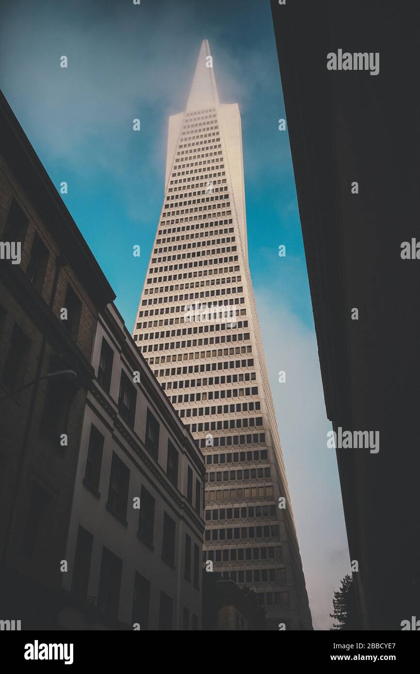 Sf pyramid hi-res stock photography and images - Alamy